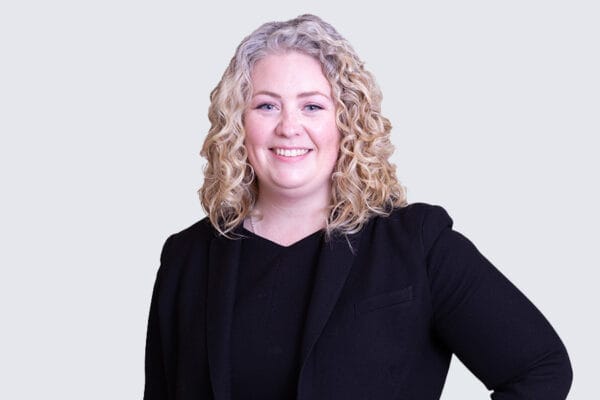 Ellie Sheahan | 2KBW